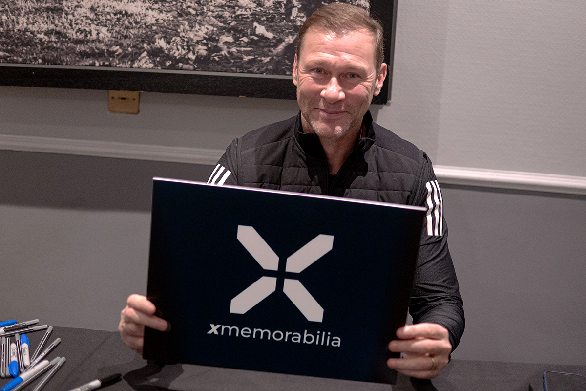 Duncan Ferguson X Memorabilia Autograph Signing – Manchester, November 2025